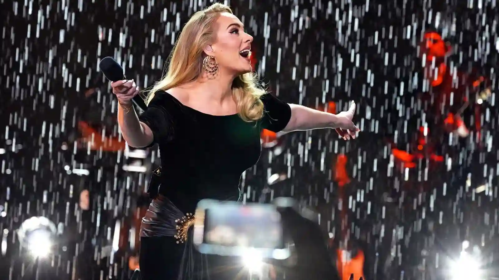 Adele To Extend Her Las Vegas Residency - Sentient Post